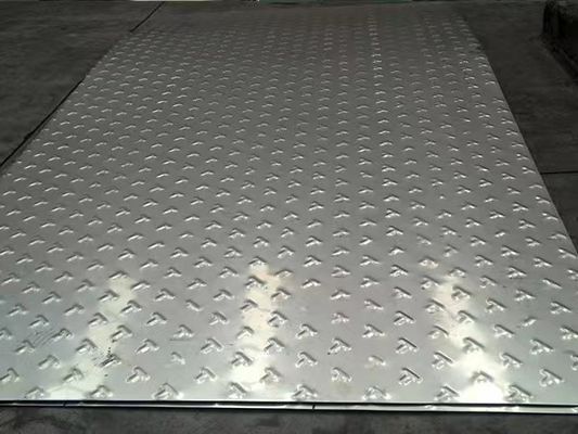 Shipbuilding 1800mm Diamond Pattern Metal 4x8 Diamond Plate Steel